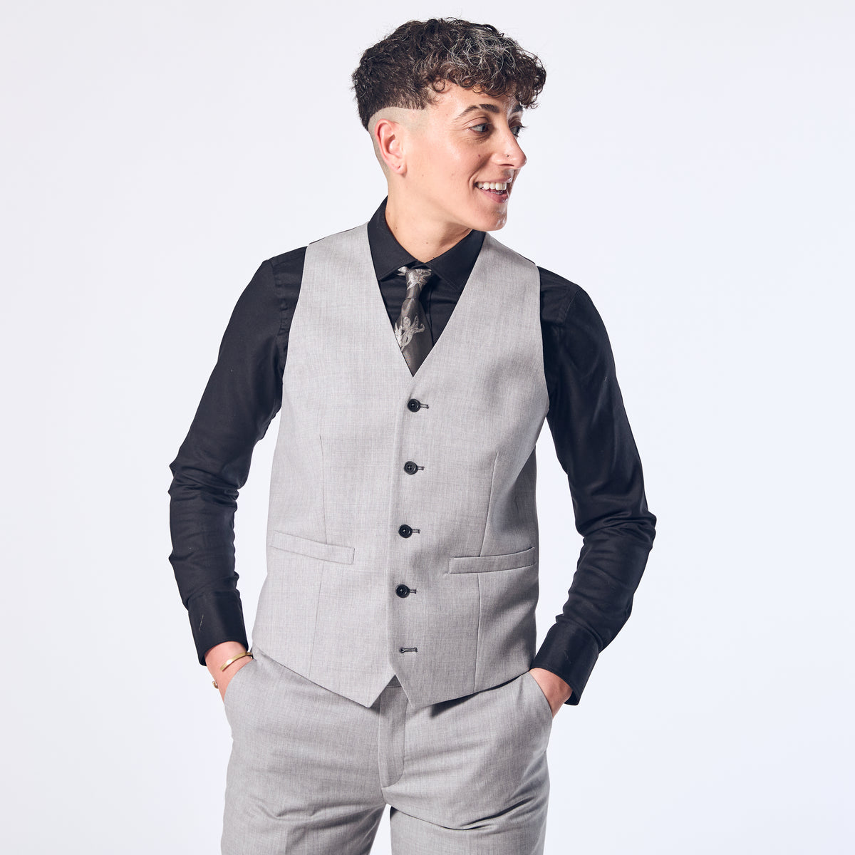 The Georgie Sky Gray Vest | Kirrin Finch